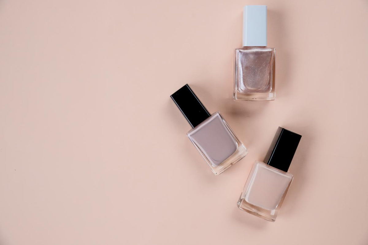 4 Ways To Thin Nail Polish So It's Not Thick And Clumpy – Maniology