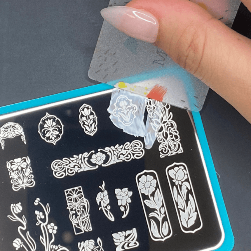 Nail Art Stamping Ideas Techniques & 'How To' | Maniology