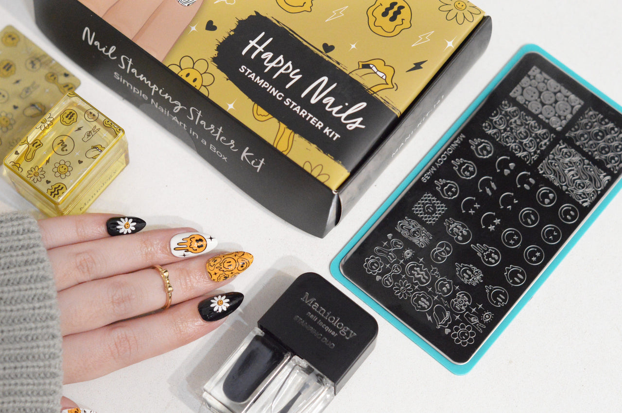 How Nail Stamping Works – Maniology
