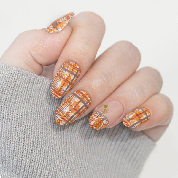 Plaid Perfection Nail Stamping Plate | Maniology