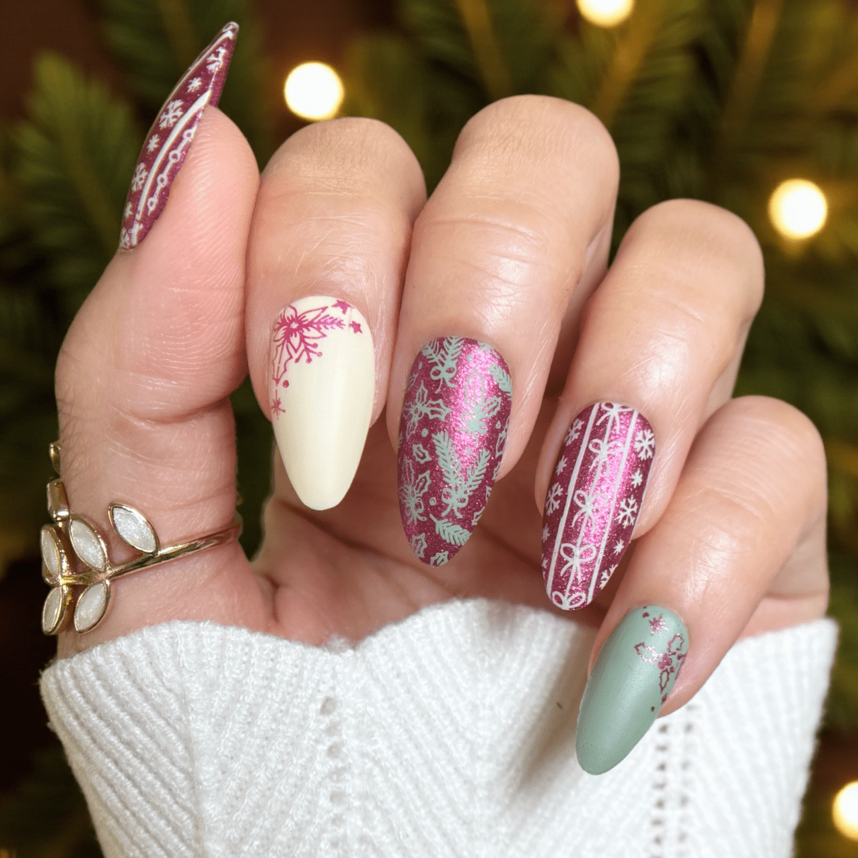 Tinsel Trinkets: Dainty Delights (MXM164) - Nail Stamping Plate – Maniology