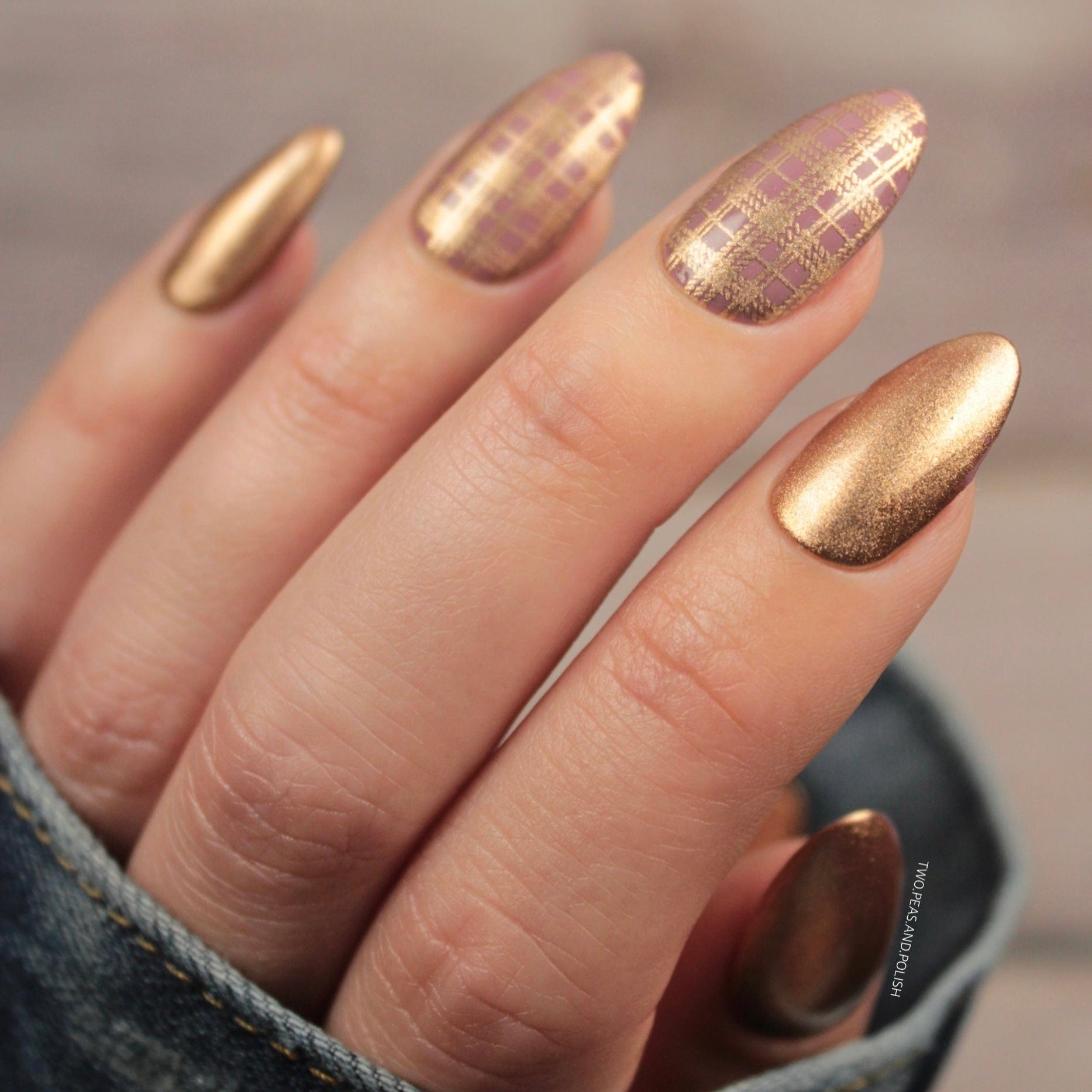 Plaid Perfection Nail Stamping Plate | Maniology