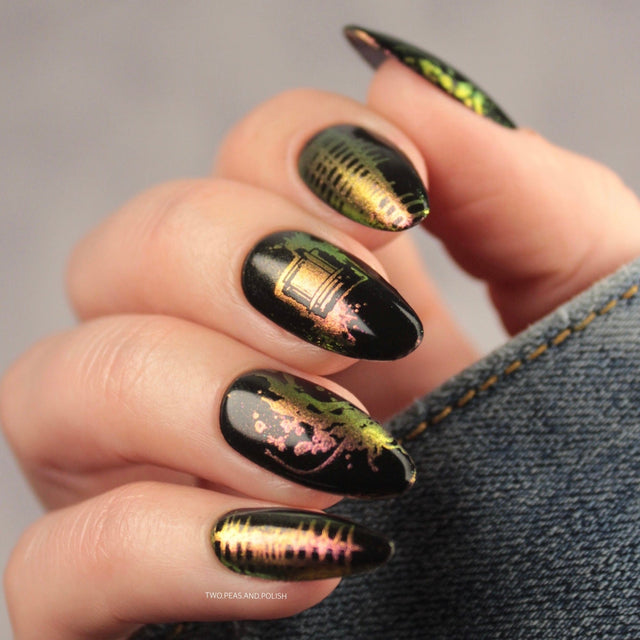 Twilight Fall Duochrome Nail Art Powder | Maniology